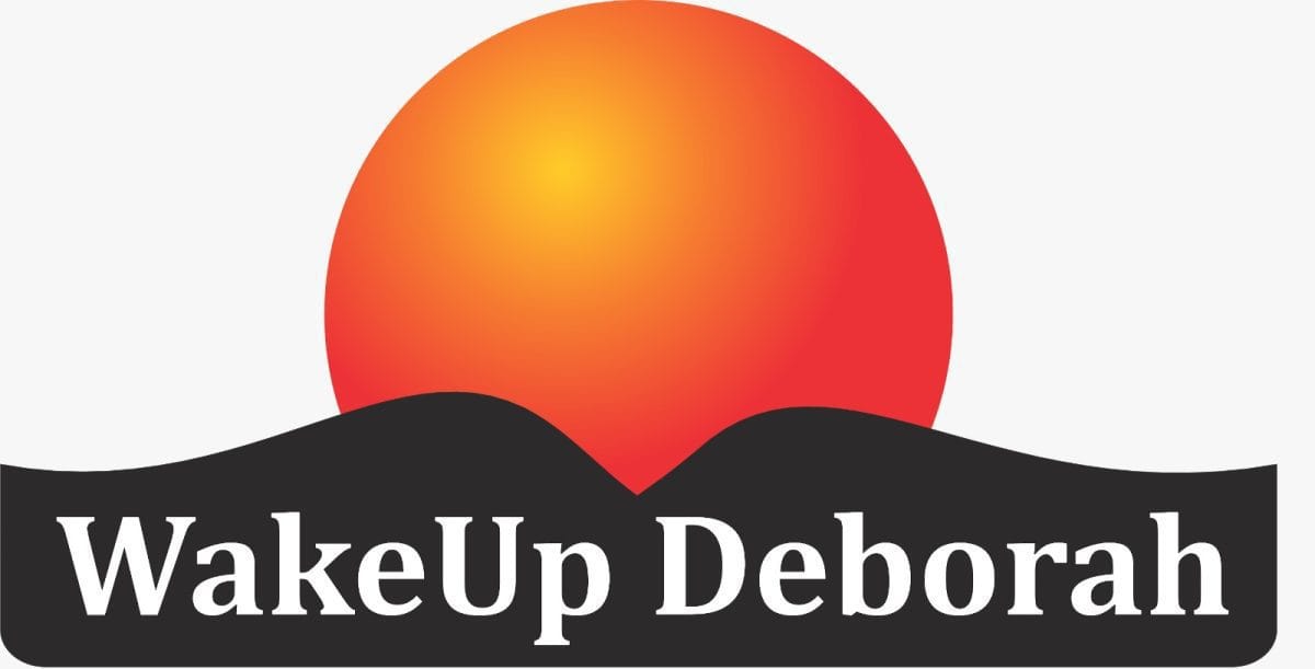 WakeUp Deborah | Desperta Débora
